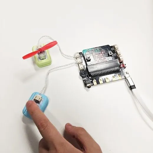 CreaCreating real world solutions with the Micro:bit