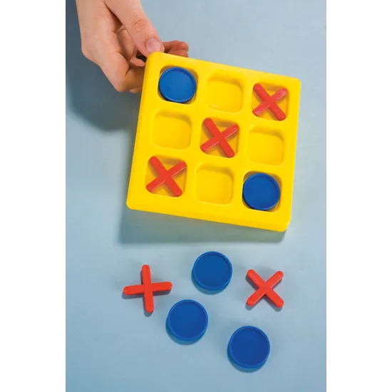 Noughts and Crosses Game