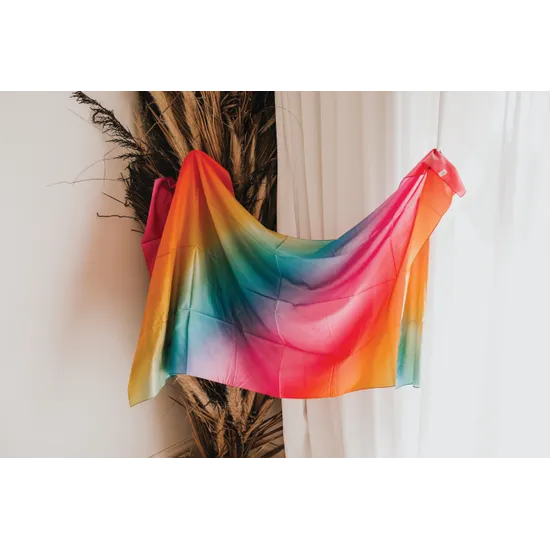 Play Silkies - Rainbow - 180 x 90cm