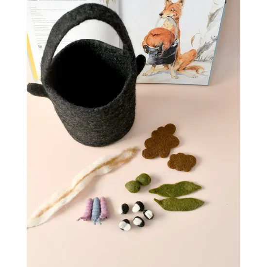 Felt Wombat Stew Play Set